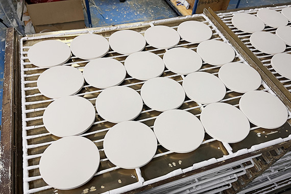 Double handles bamboo base sublimation blank ceramic trivet